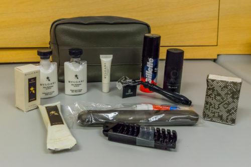 My Experience with Emirates New First Class Amenity Kits and ...