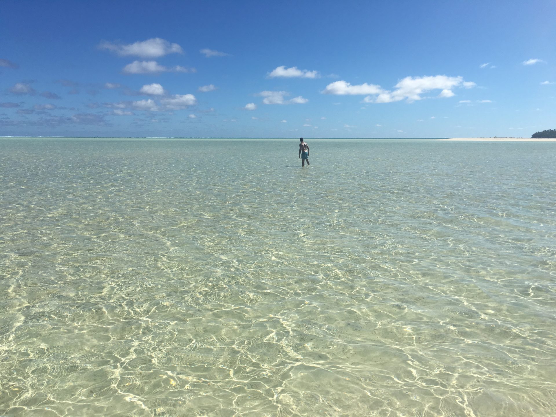 5 Reasons to Visit the Incredible Cook Islands (And How To Get There)