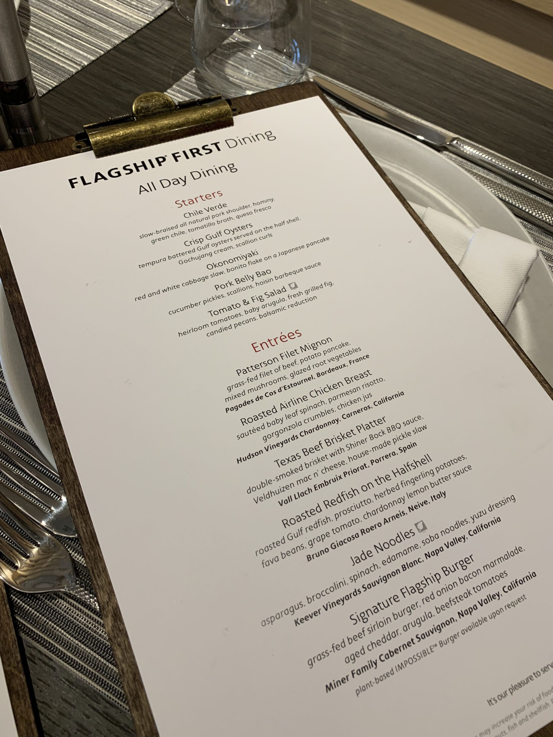 Review: American's New Flagship Lounge DFW • Point Me to the Plane