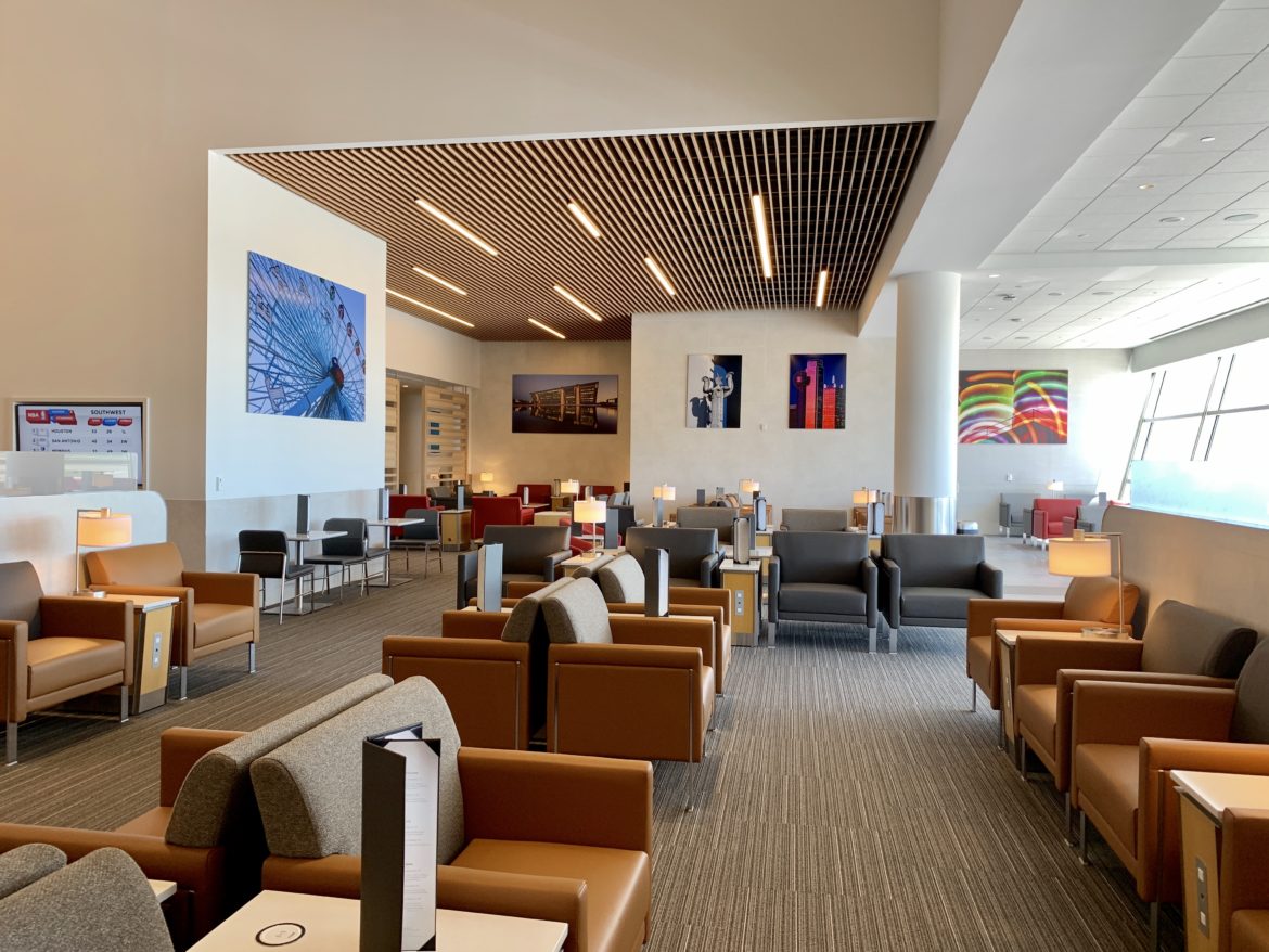 Review: New American Admirals Club DFW Terminal D