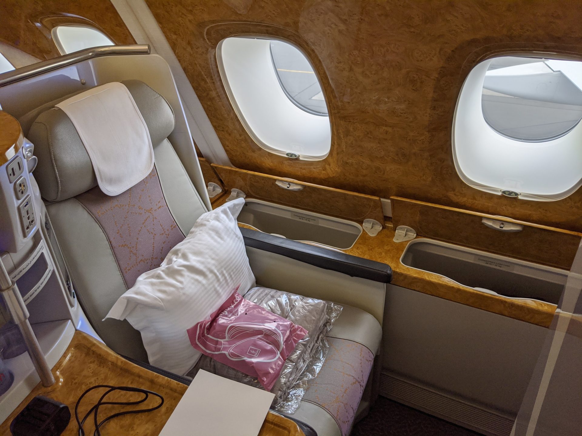 Review: Emirates A380 Business Class Fabulous Fifth Freedom ...